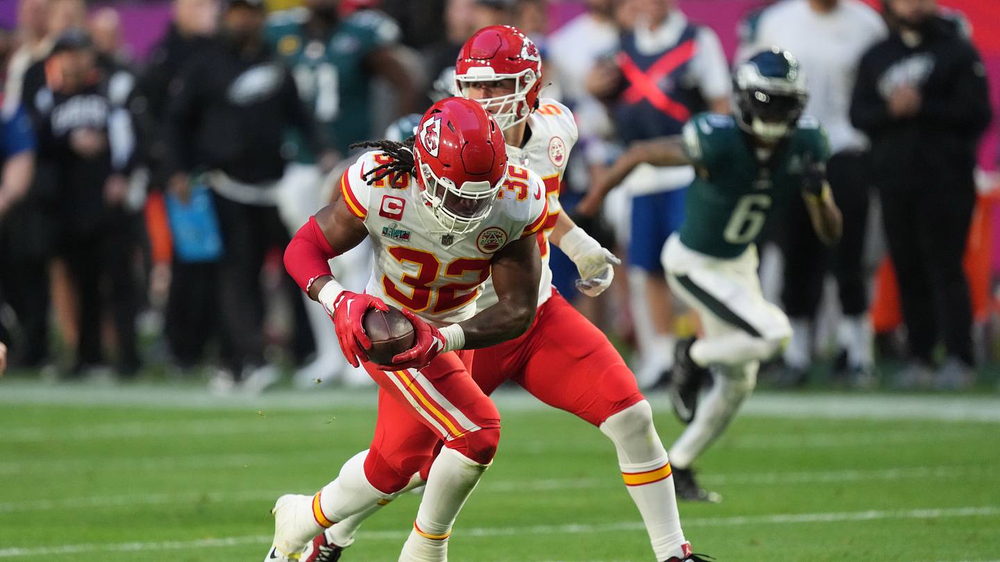KC Chiefs Place Nick Bolton on Injured Reserve, Elevate Deon Bush ...