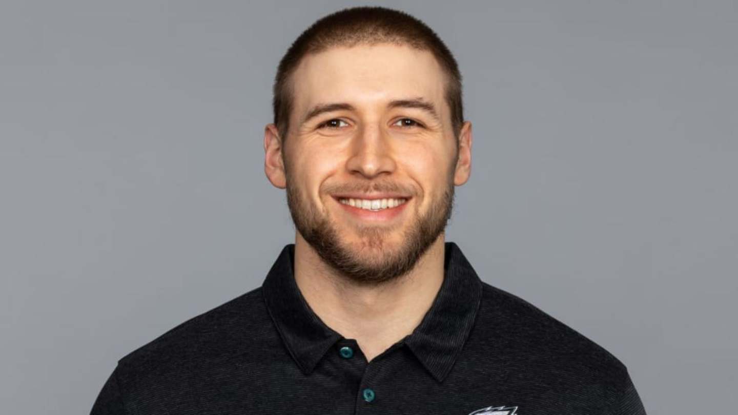 DC Nick Rallis Had Interest From Broncos, Eagles Before Joining Arizona ...