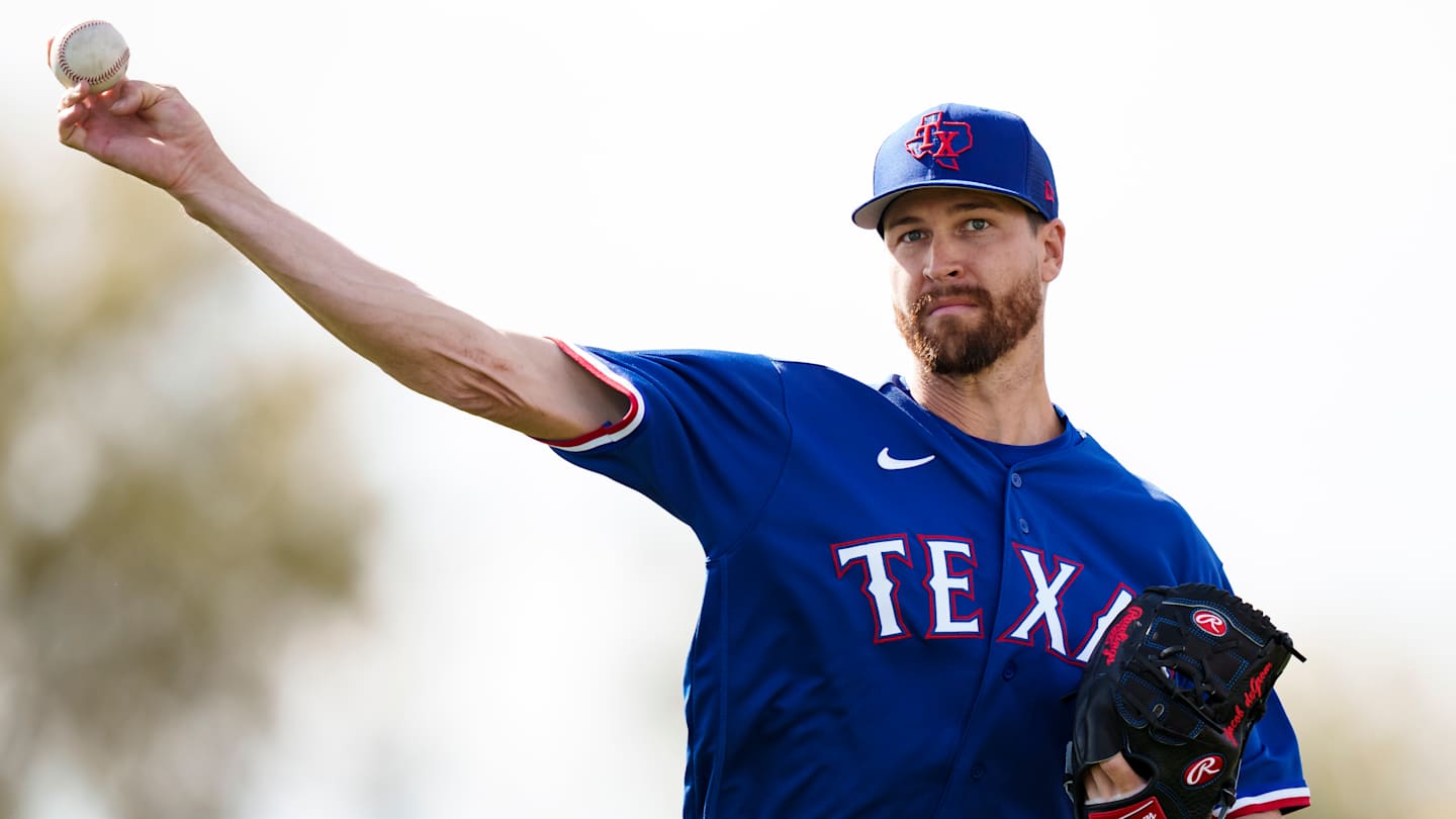 Texas Rangers Ace Jacob deGrom Throws for Second Straight Day - Sports ...