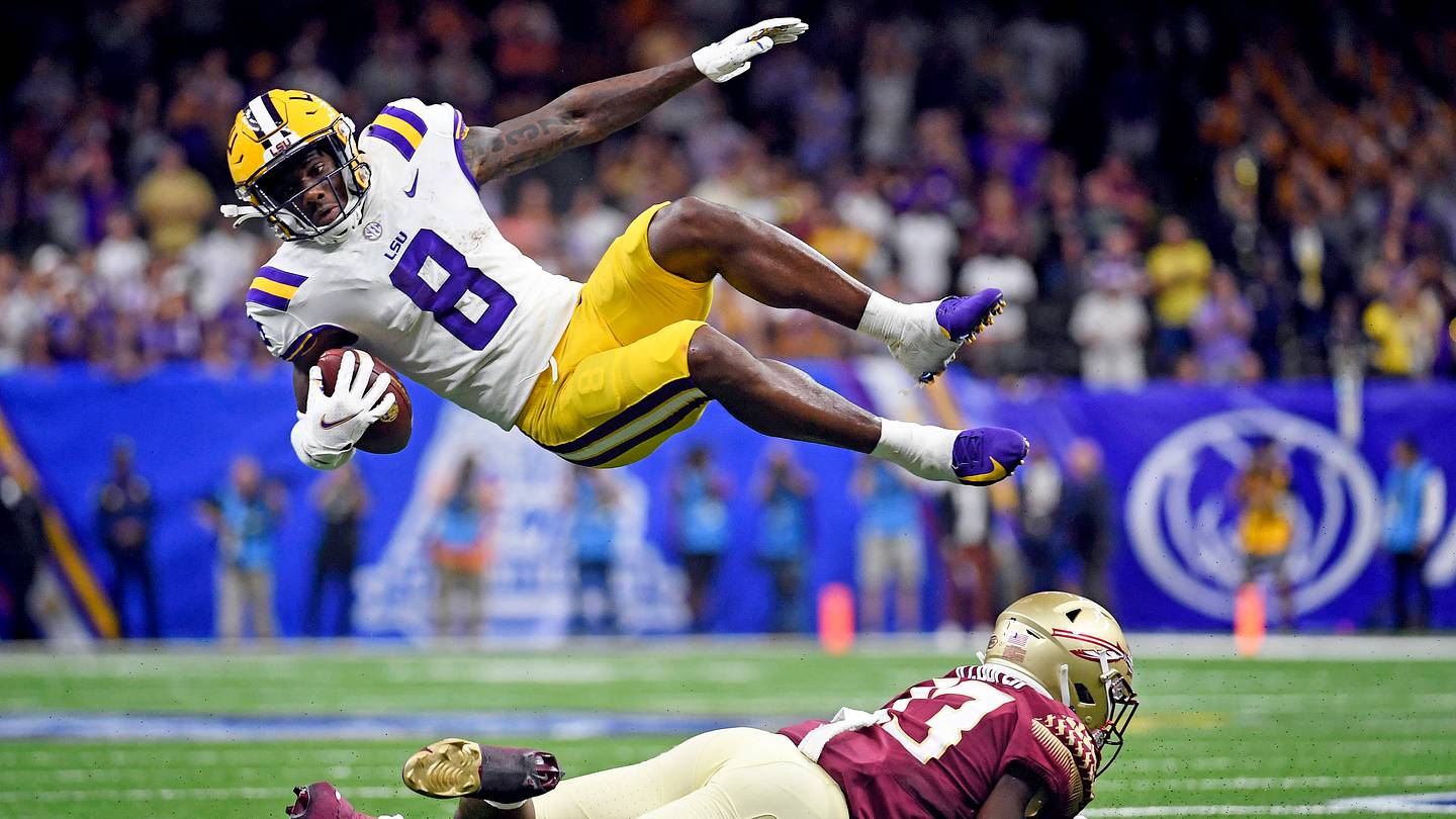 LSU Star Wide Receiver arrested in New Orleans for illegally carrying a ...