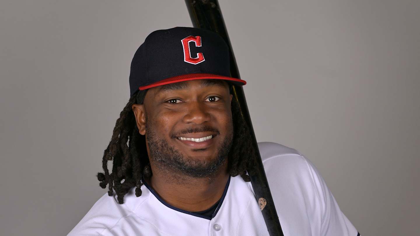 WATCH: Josh Bell Hits First Home Run In A Guardians Uniform - Sports ...