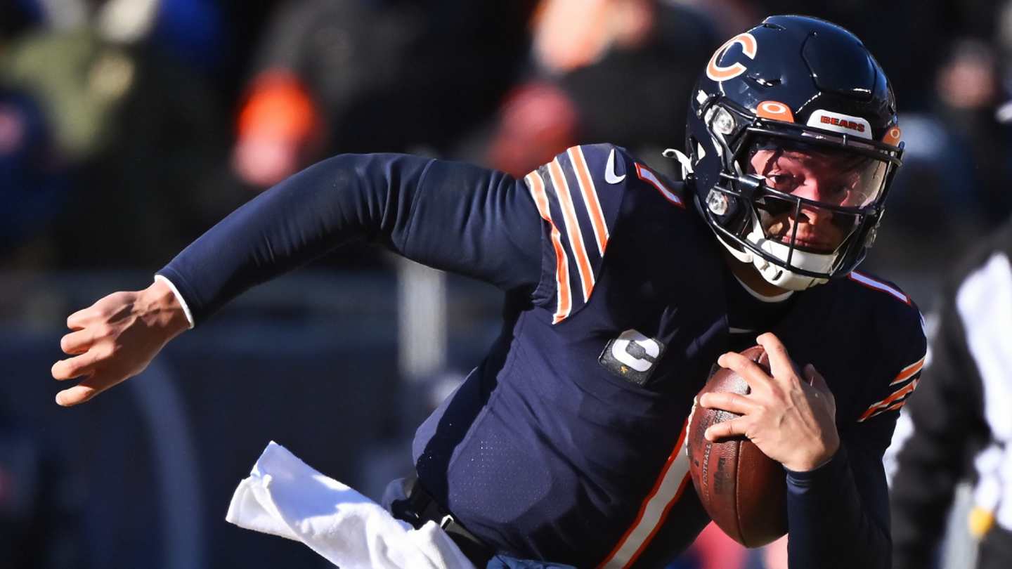 Bears GM Asked About Justin Fields As Team’s Starter Ahead of No. 1 ...