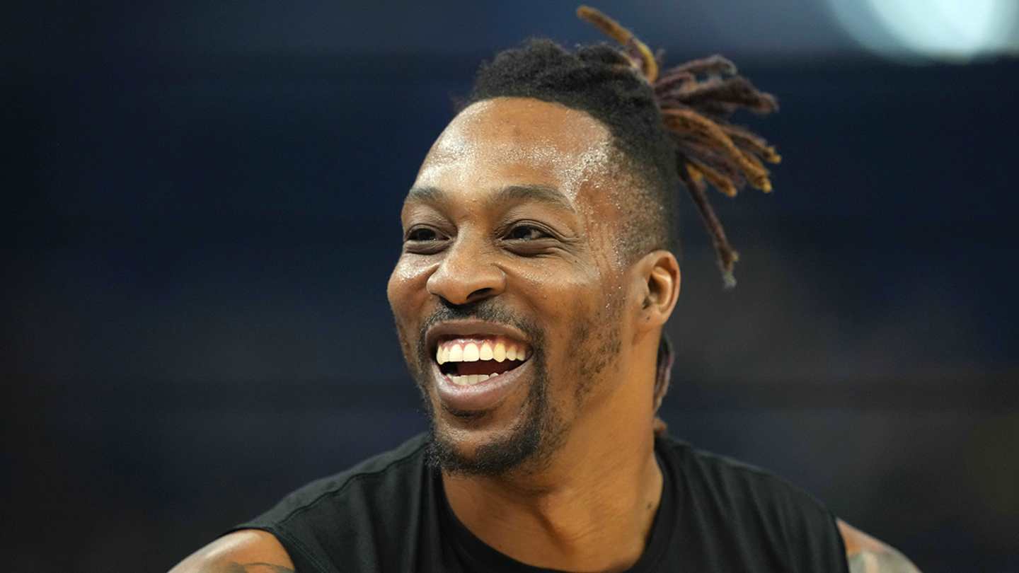 Dwight Howard Trolls Chris Paul After Suns Blowout Loss With Taiwan ...