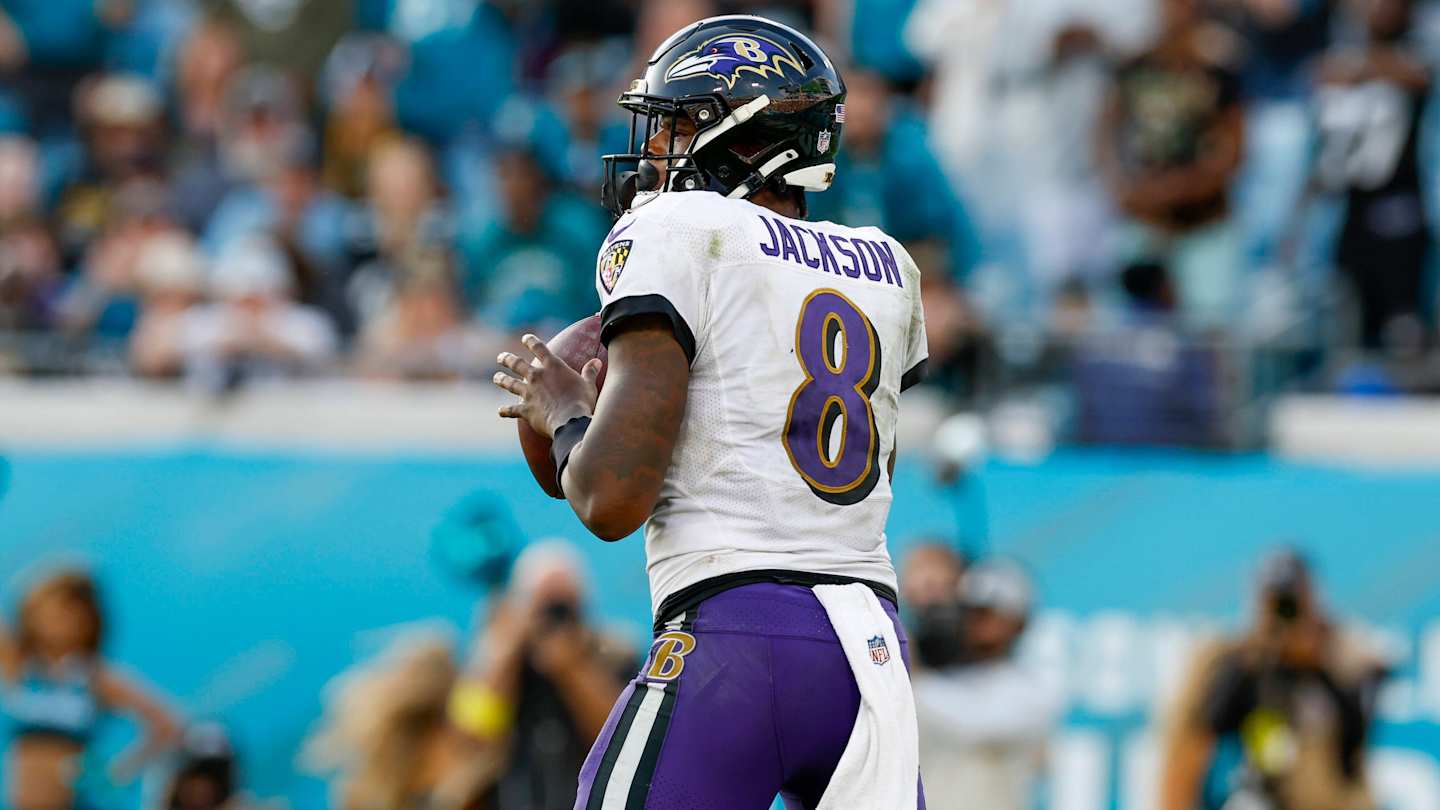 Lamar Jackson: NFL Warns Teams of Non-Certified Rep Contacting Clubs ...