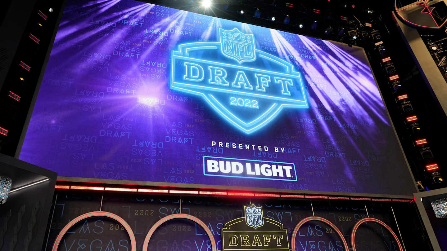 Full 2023 NFL Draft Order: NFL Releases Official Round-by-Round ...
