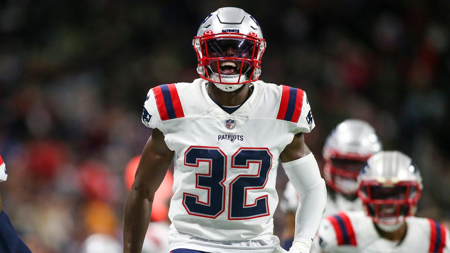 Devin McCourty, Longtime Patriots Safety, Announces Retirement - Sports ...