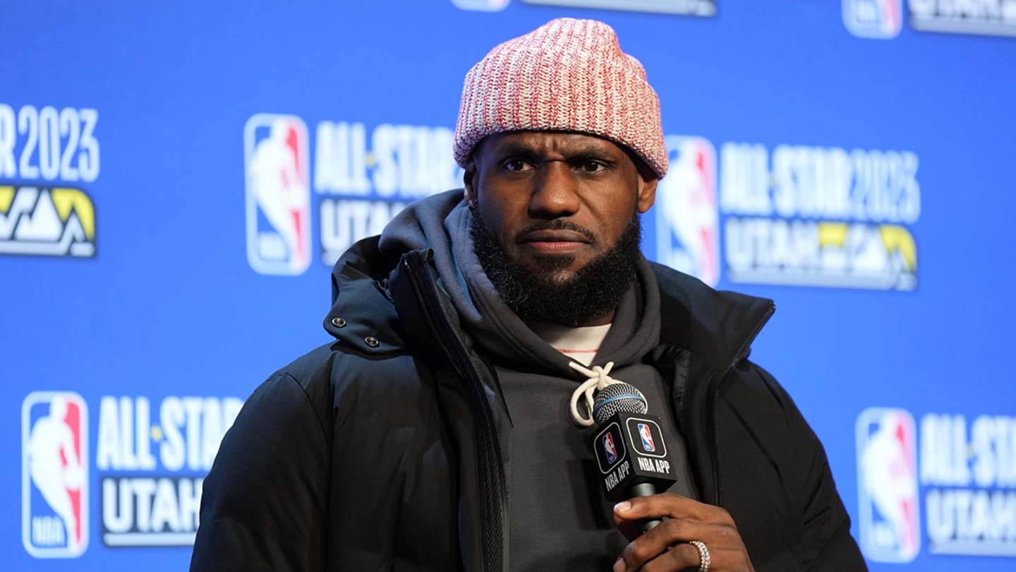 LeBron Freaks Out Internet After Posting Viral Video of Massive Animal ...