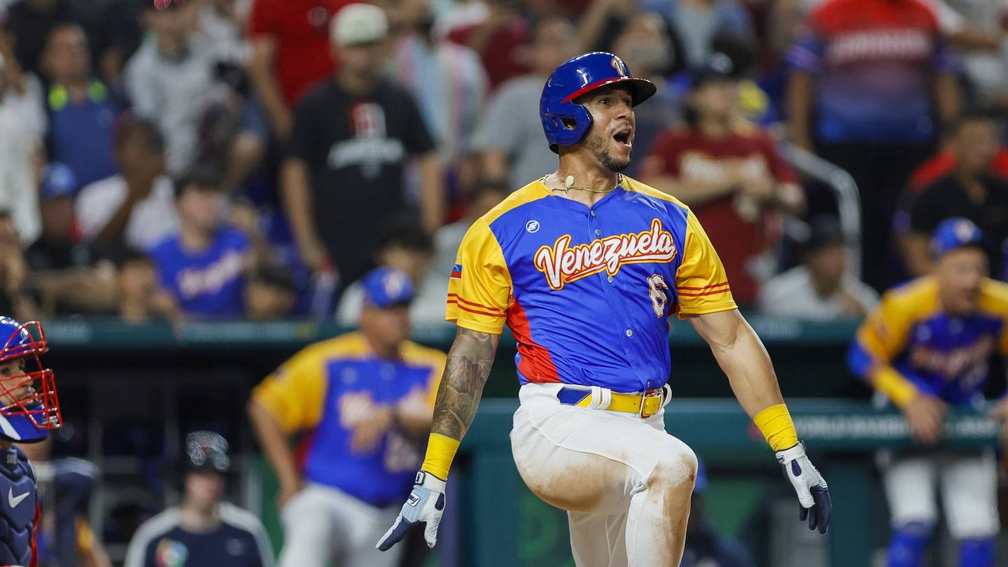 Team Venezuela Posts Starting Lineup for WBC Game vs. Puerto Rico ...