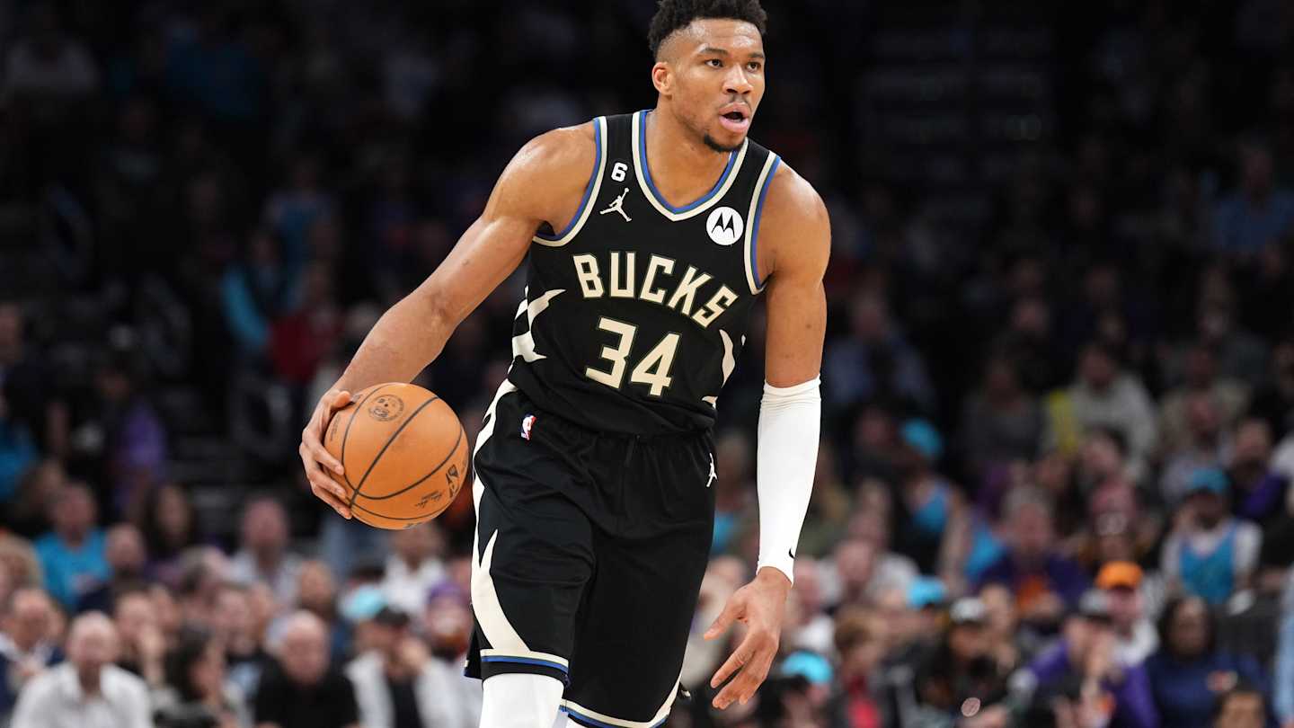 Milwaukee Bucks Become First Team In NBA To Clinch Playoff Berth ...