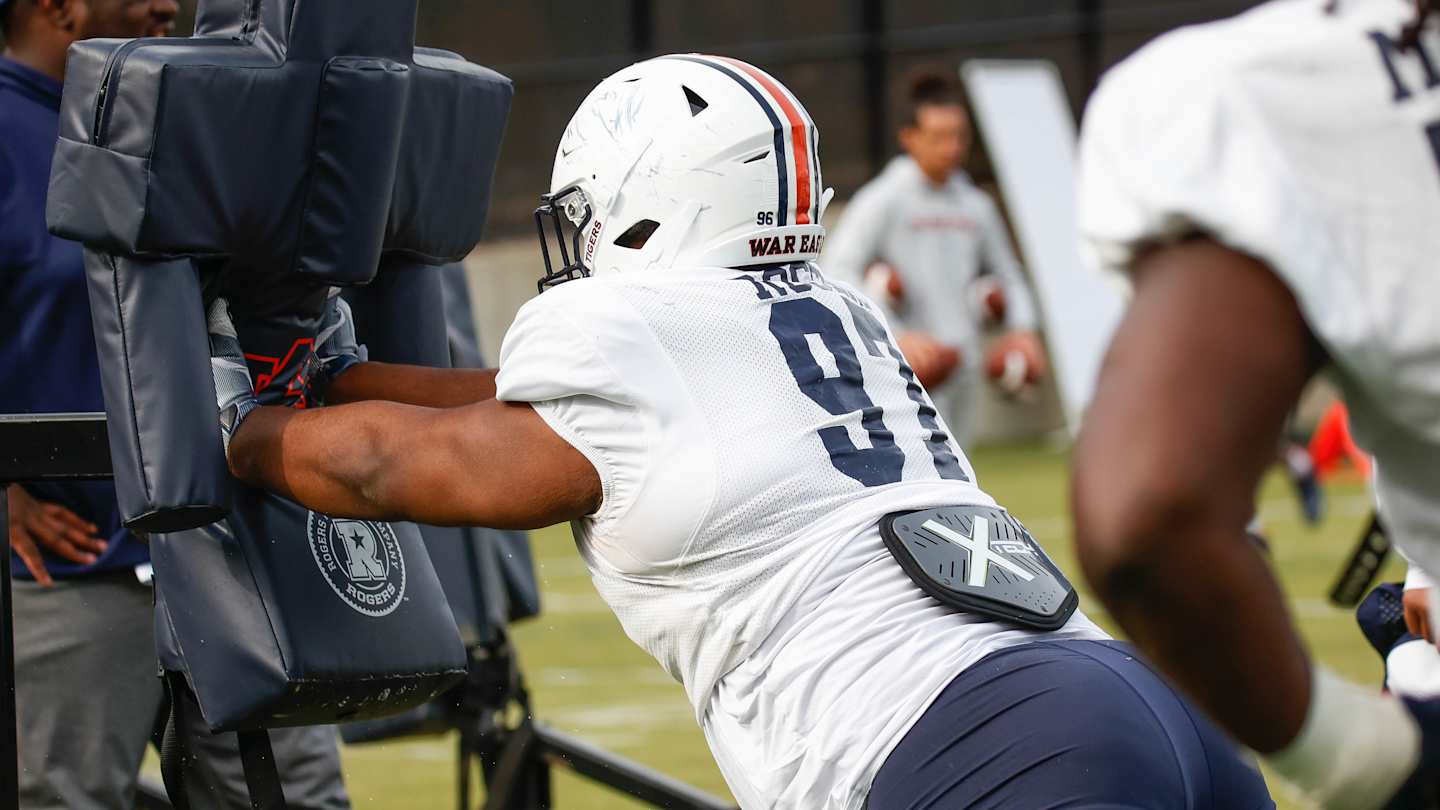 Justin Rogers was named to the Outland Trophy watchlist - Sports ...