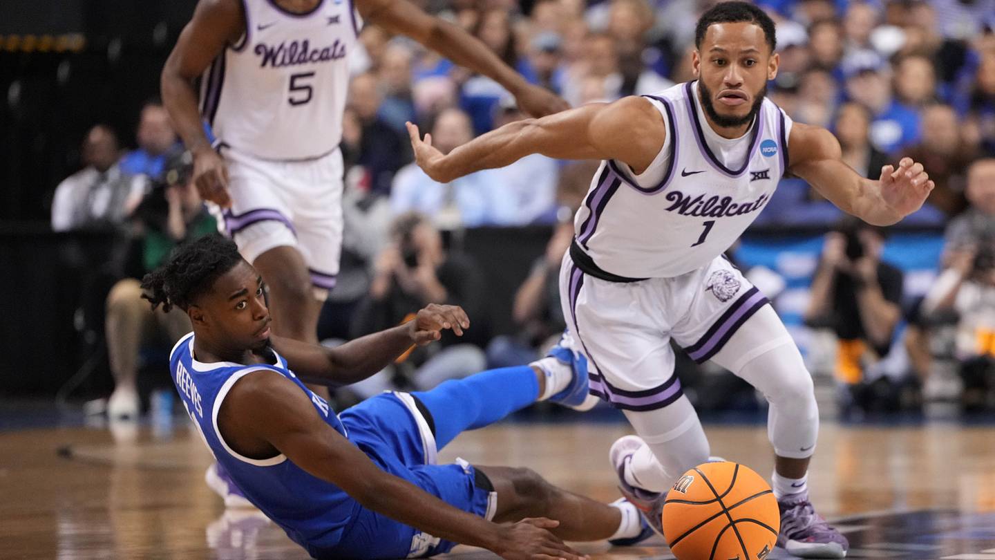 March Madness meets the gridiron: Inside Kansas State, FAU’s inbound ...