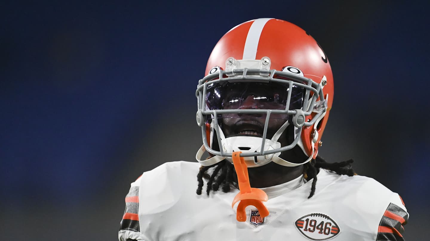 2023 NFL Free Agency: Grading the Jaguars' Signing of D'Ernest Johnson ...