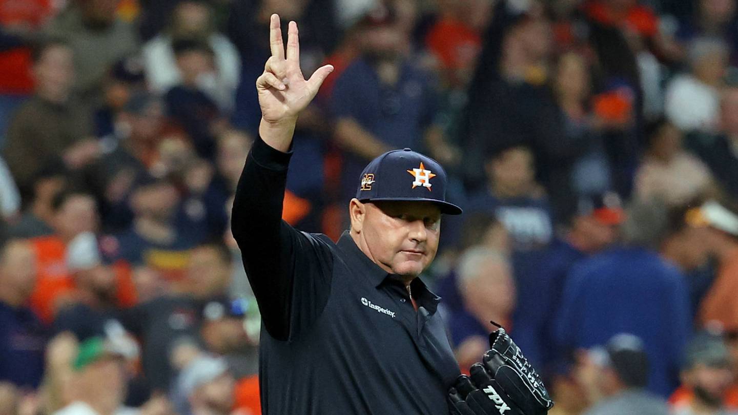 Roger Clemens Reveals Unique Approach He Would Take to MLB Pitch Clock ...
