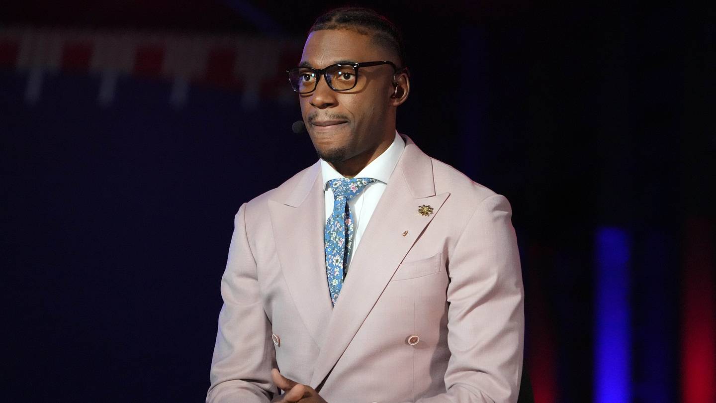 Robert Griffin III Makes Bizarre Jesus Reference During Ole Miss-LSU ...
