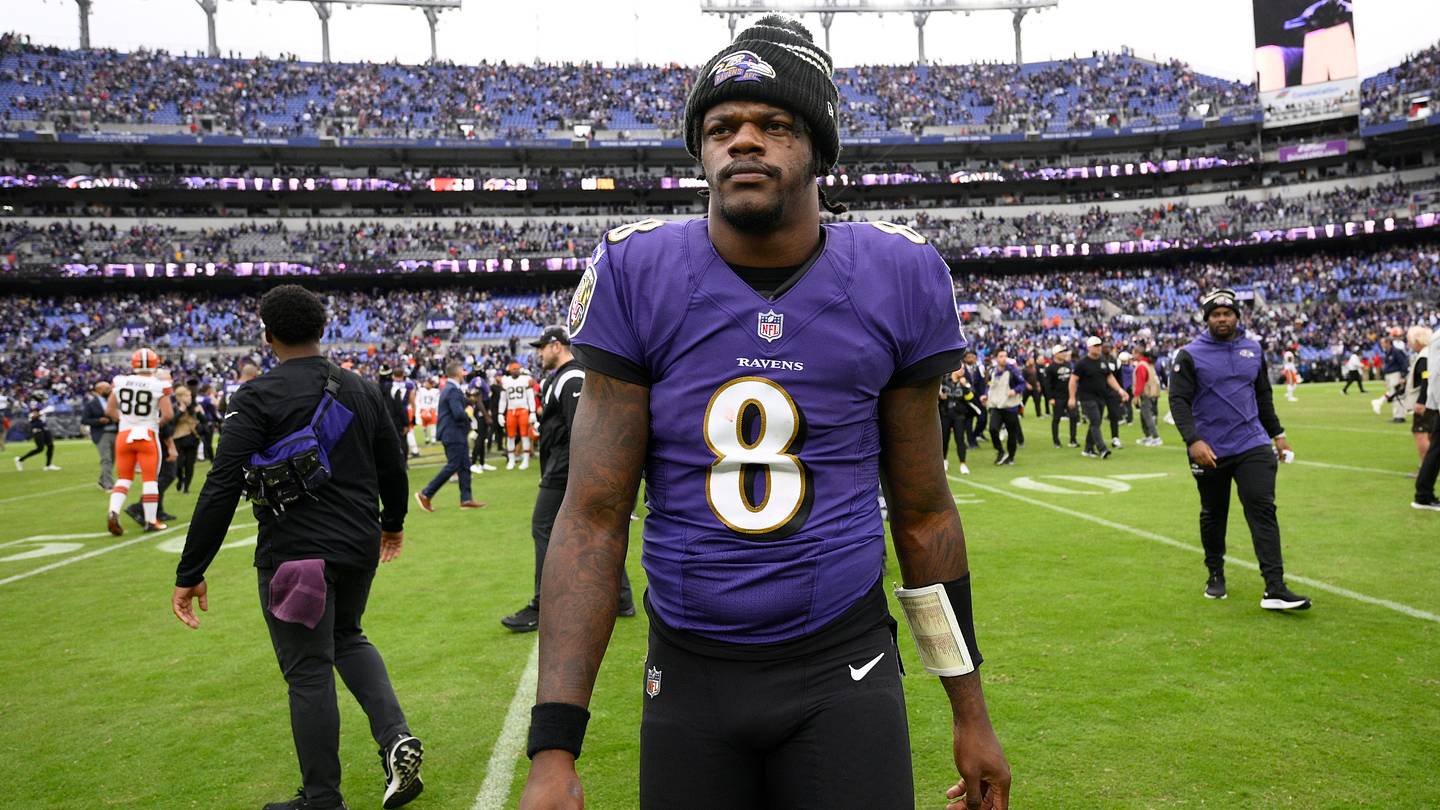 Lamar Jackson’s contract negotiations prove why players need agents ...