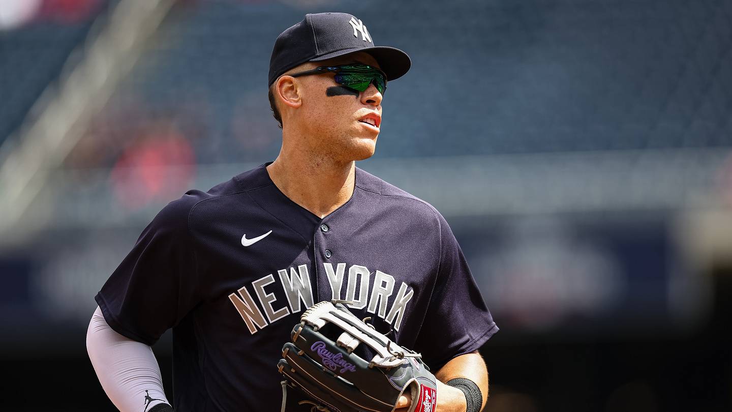 Opening Day Starting Lineups, Pitchers for Yankees, Giants Game ...