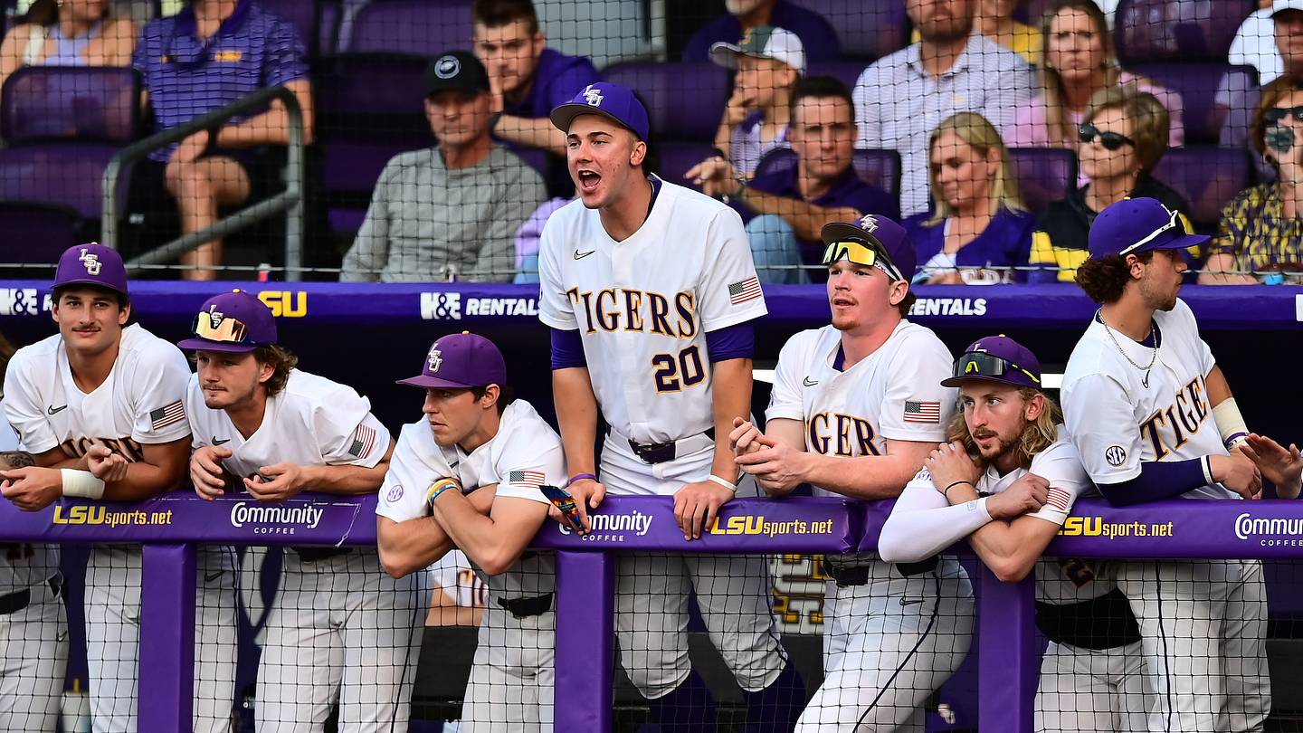No. 1 LSU at Tulane for Midweek Showdown - Sports Illustrated LSU ...