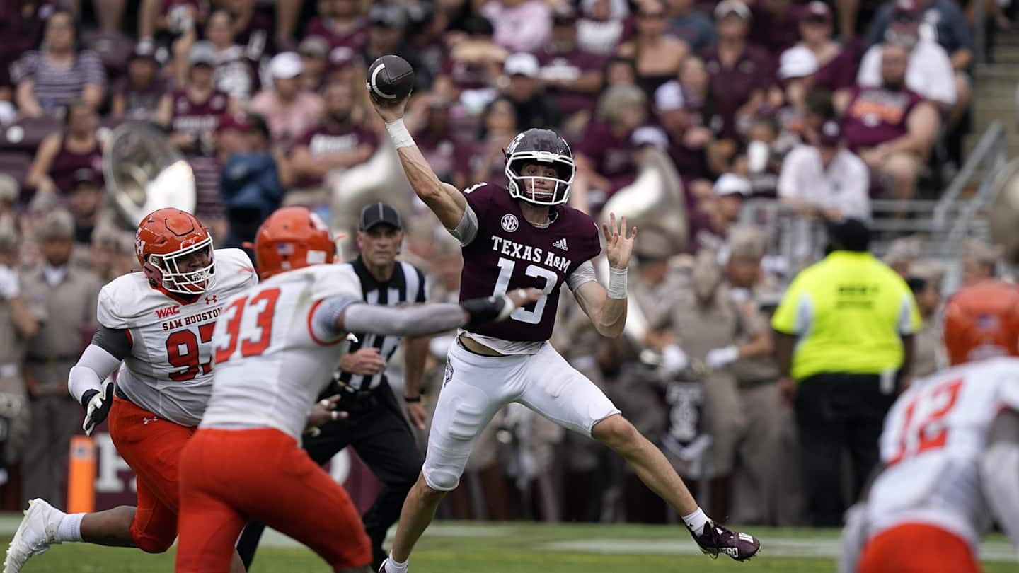 NFL Draft Profile: Haynes King, Quarterback, Georgia Tech Yellow ...