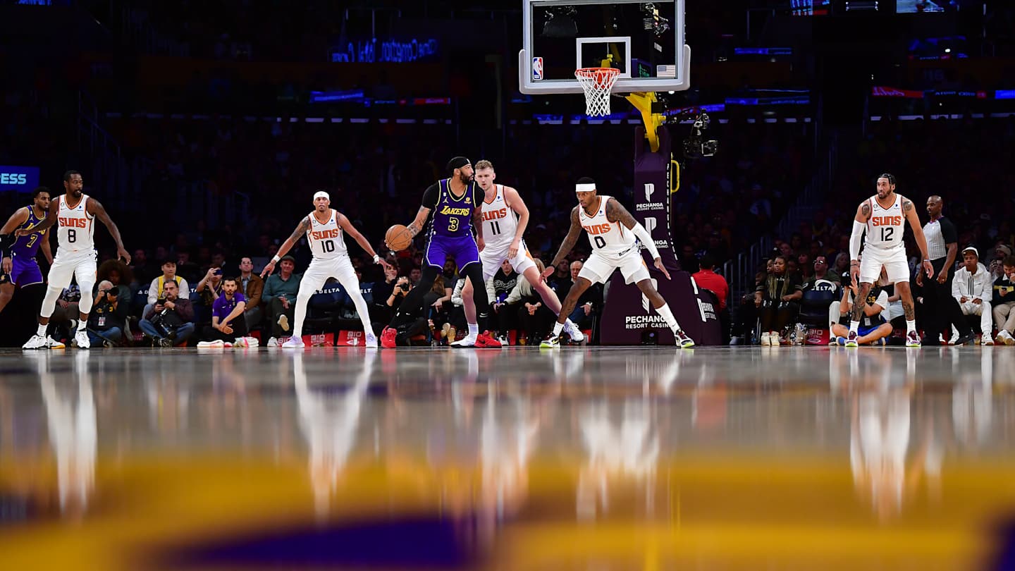 Lakers News: Free Agent Los Angeles Forward Ditching Team For ...