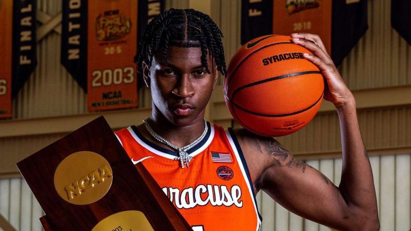 Derek Dixon, Donnie Freeman, Matthew Gilhool to Officially Visit ...