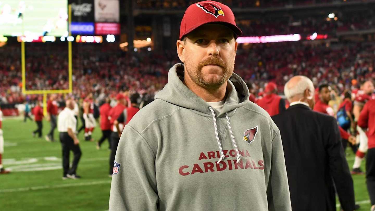 Former Bengals QB Carson Palmer Backs Joe Burrow As the Best QB in the ...