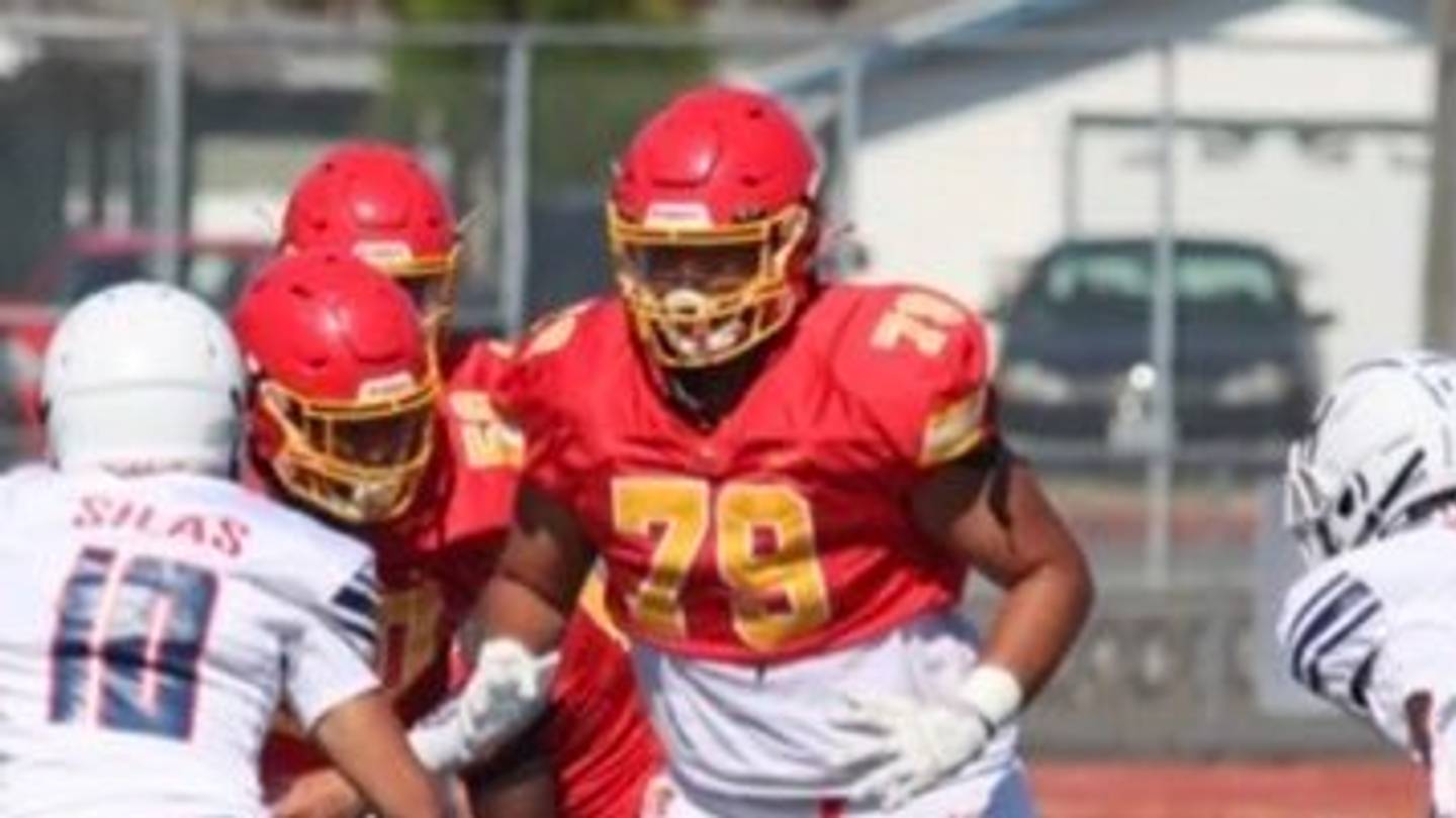 Class of 2024 OT Marquise Thorpe-Taylor Earns UCLA Football Offer ...