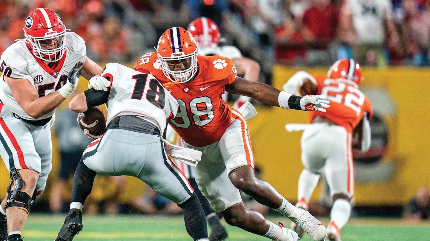 Myles Murphy Moving Forward With NFL Draft Visits - Sports Illustrated ...