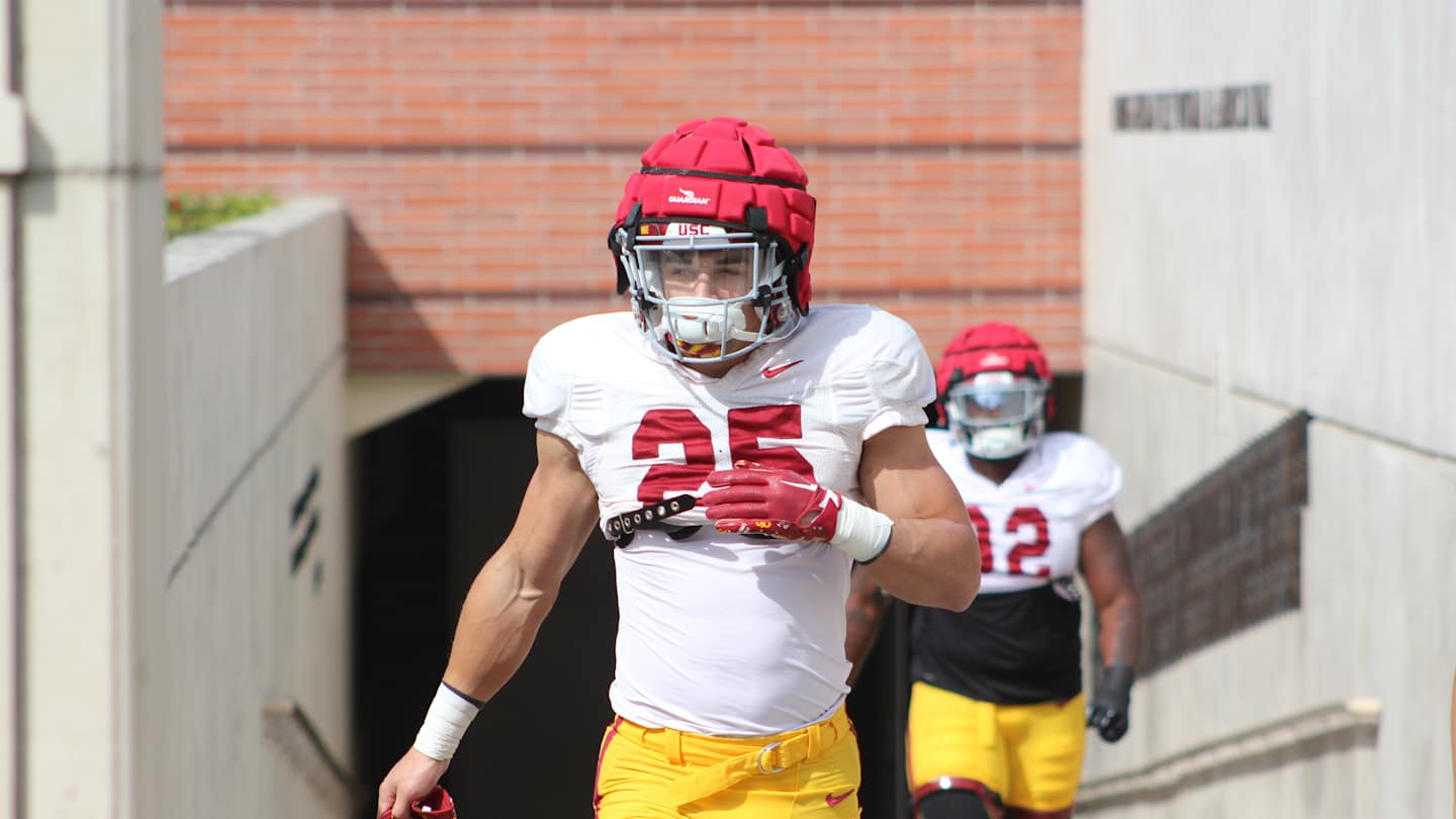 USC football: Lincoln Riley calls Tackett Curtis the best linebacker in ...