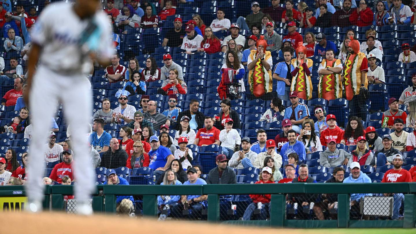 Philadelphia Phillies’ $1 Hot Dog Night Devolves Into Massive Food ...