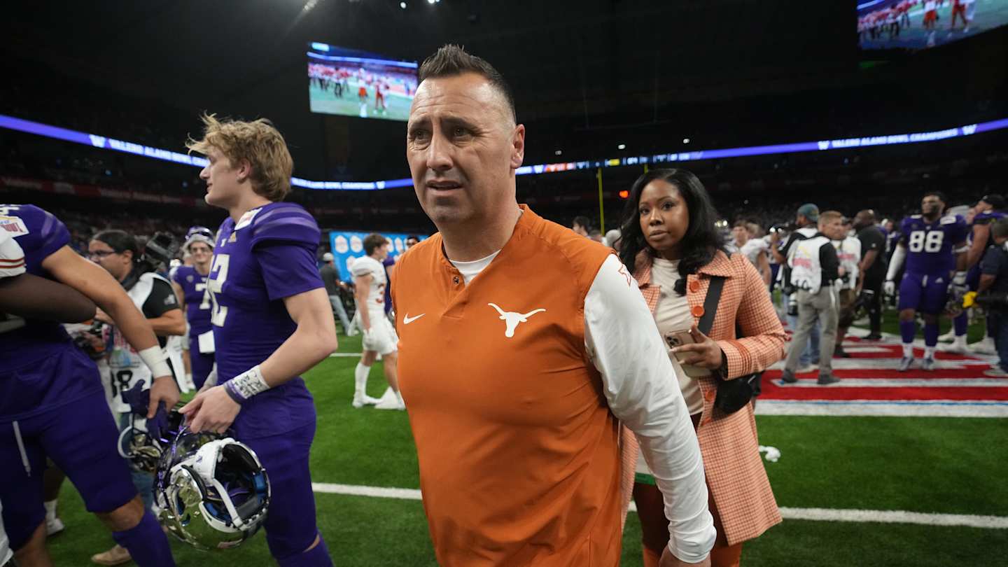 CFB Analyst Places Texas Longhorns Coach Steve Sarkisian On Hot Seat ...