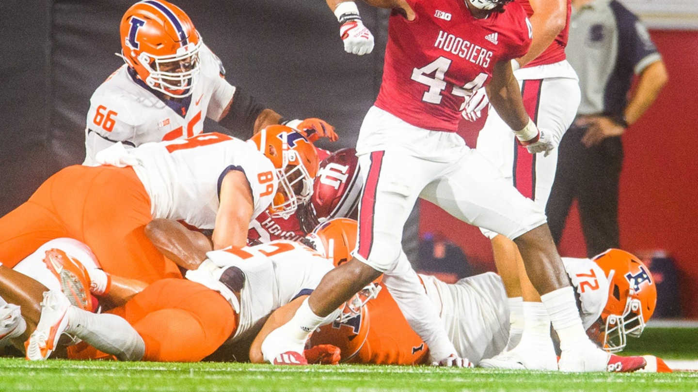 Indiana Football Position Preview: Middle Linebackers Following Aaron ...