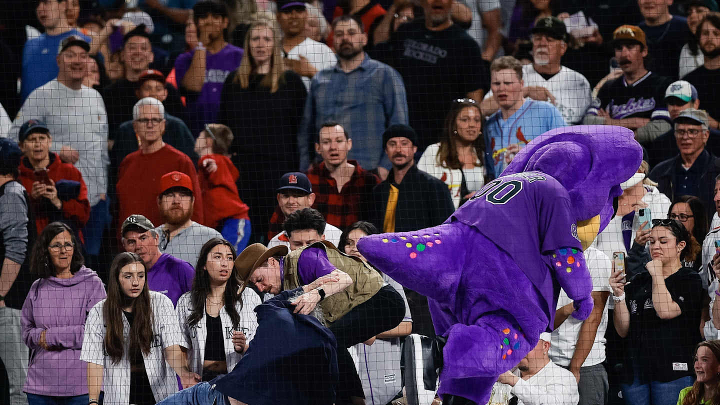 WATCH: Fan Tackles Colorado Rockies Mascot Dinger, Police Investigate ...