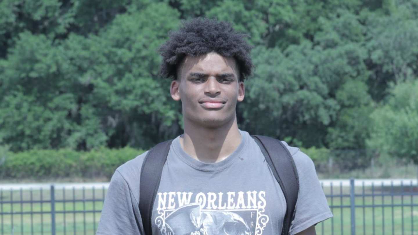 Miami Hurricanes Hosting Carrollton High School Tight End Caleb Odom ...