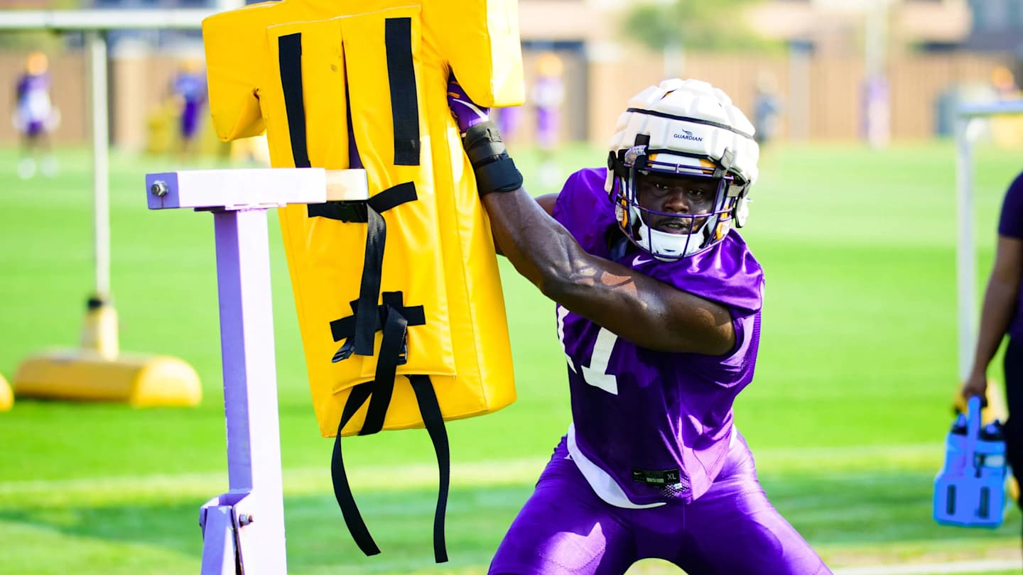 LSU EDGE Ovie Oghoufo Opens Up On Transfer Decision, Reuniting With ...