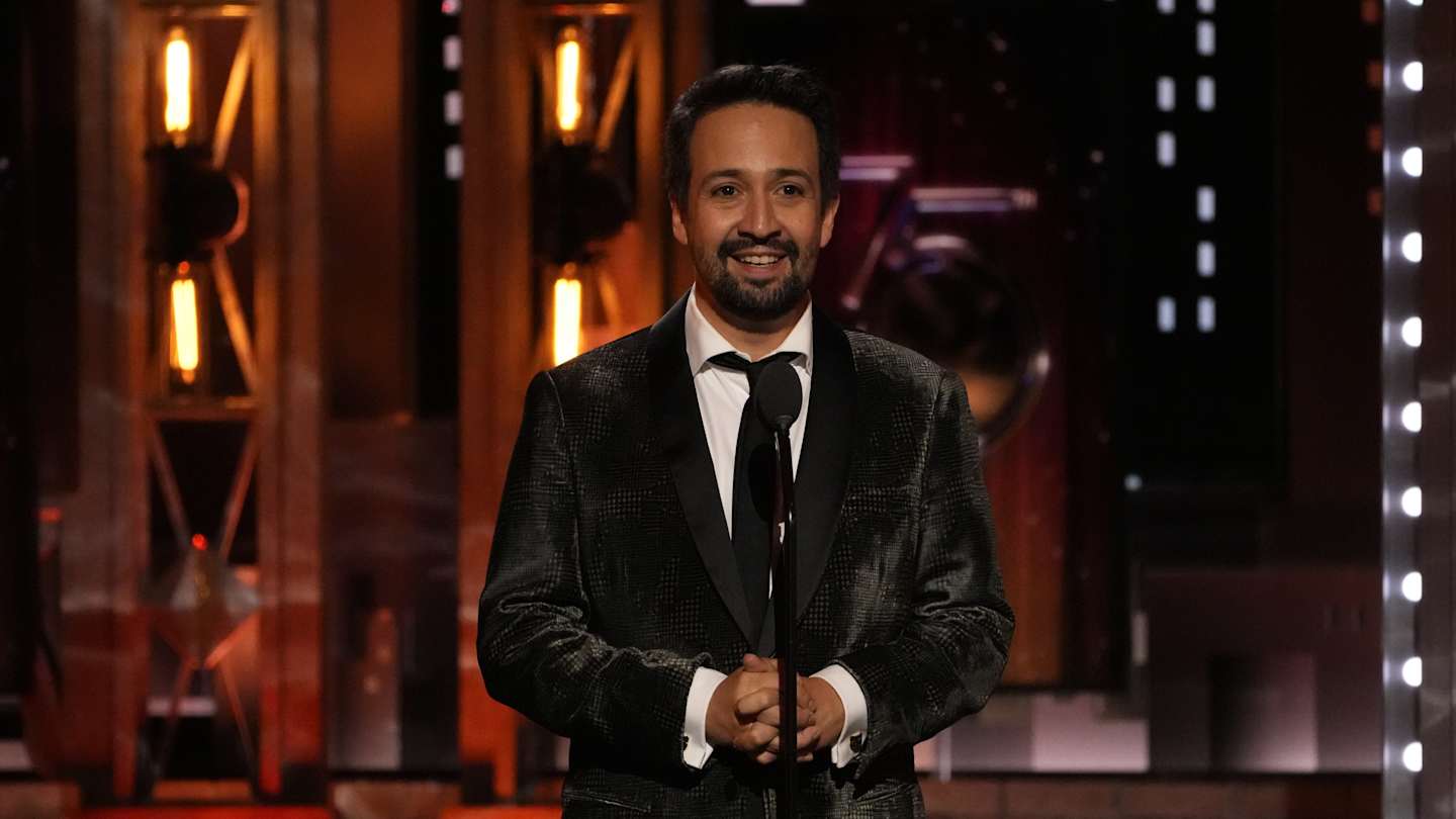 TWINS: 'Hamilton' Star Lin-Manuel Miranda Attends Cousin Jose Miranda's ...
