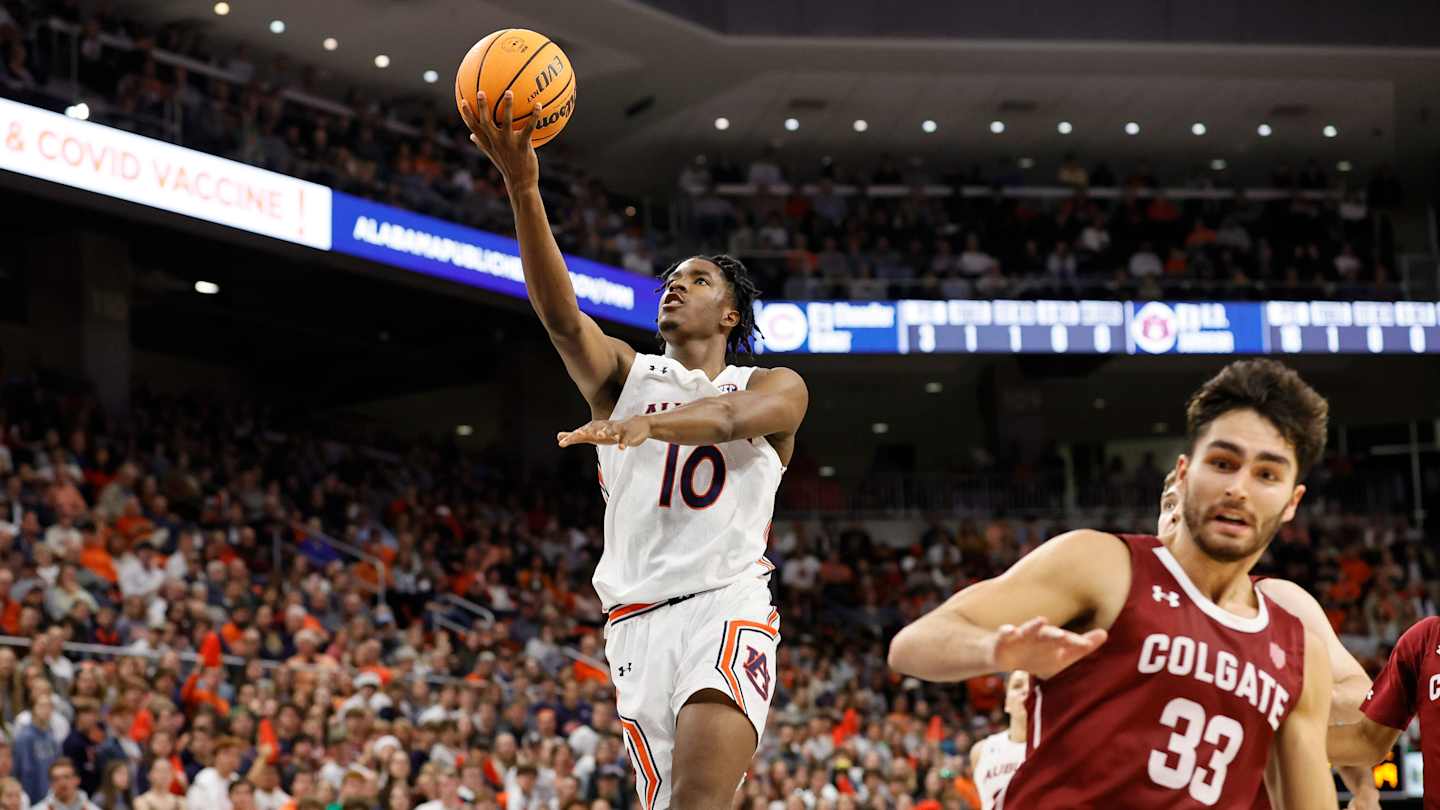 Chance Westry Out Indefinitely After Suffering Injury in Practice ...