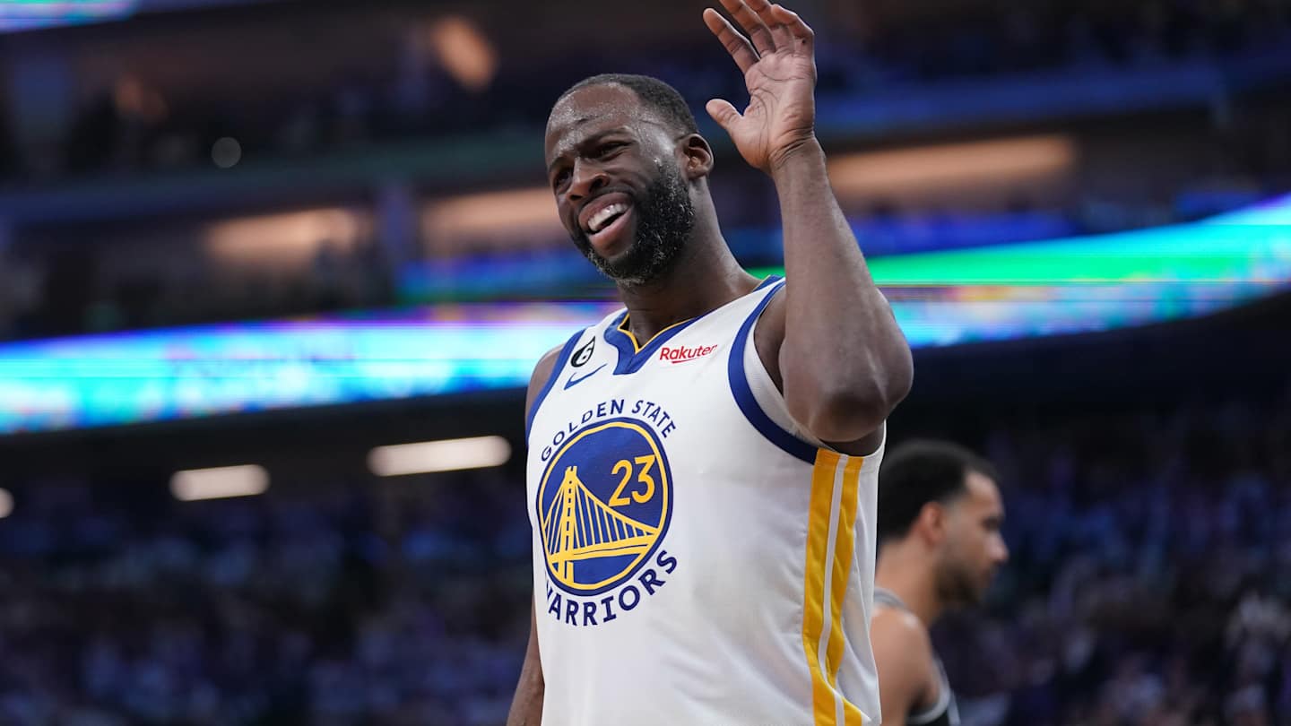 Warriors: NBA Fans Ripped Draymond Green for His Stomp Excuse - Sports ...