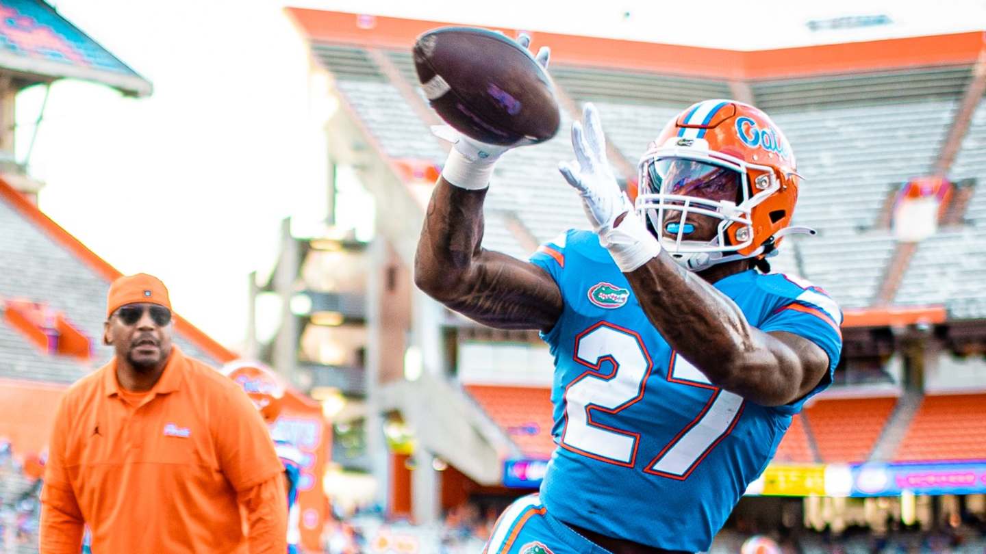 Report: Florida Gators RB Cam Carroll Carted Off Following Scrimmage ...