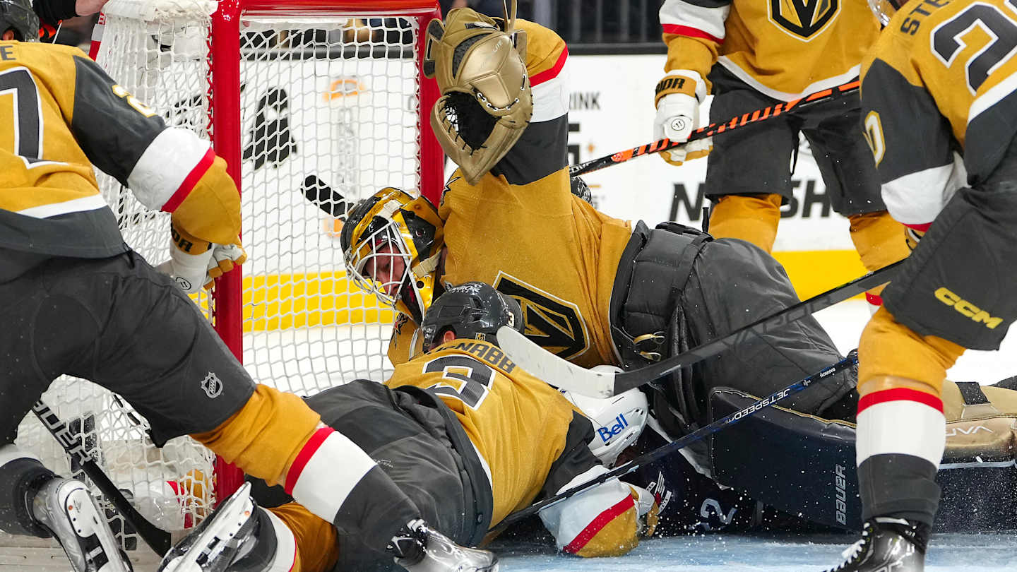 Jets' Barron Suffers Scary Facial Injury, Returns After Receiving Over ...