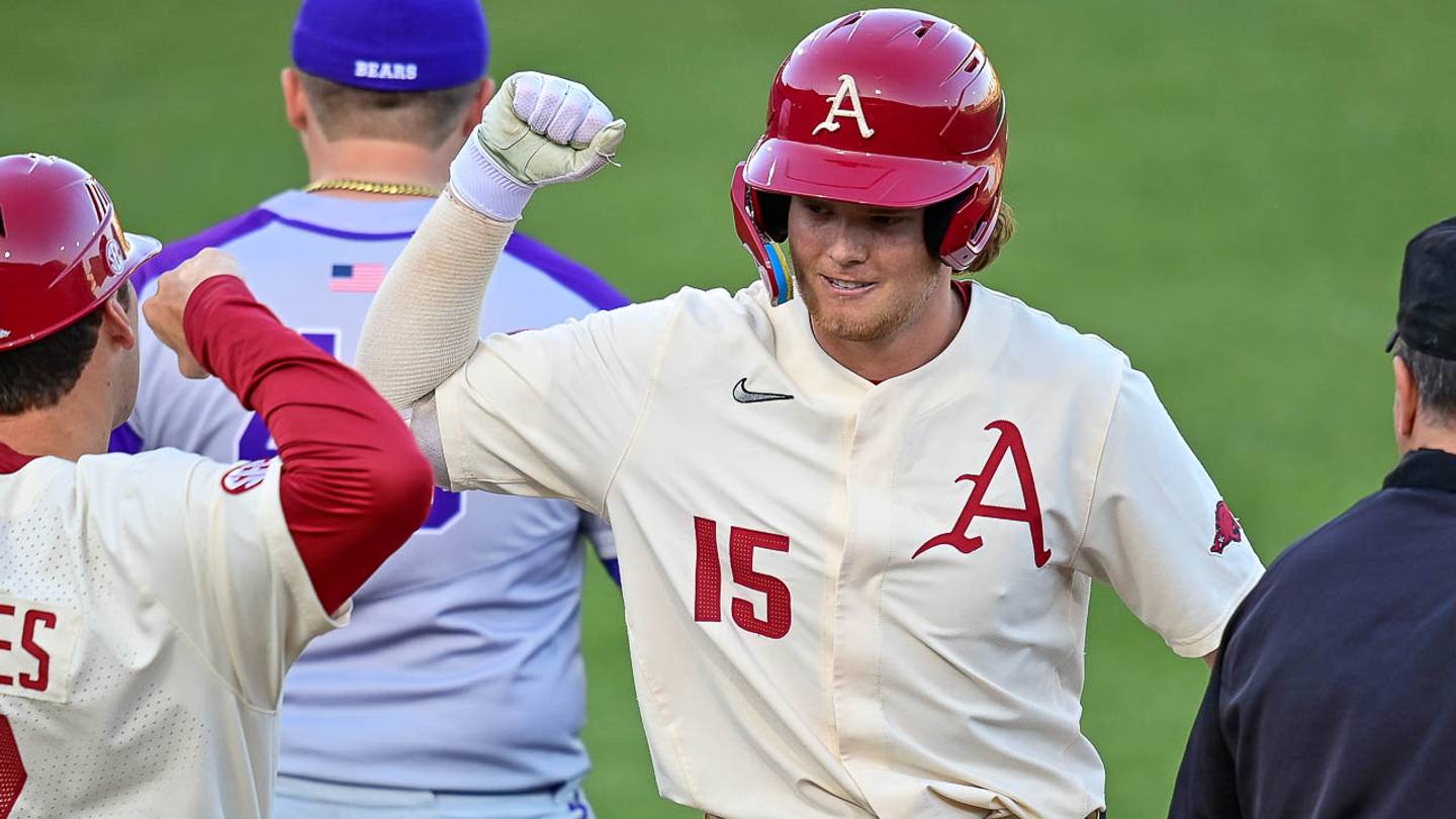 Razorbacks' Dave Van Horn taking full advantage of Junior College ...
