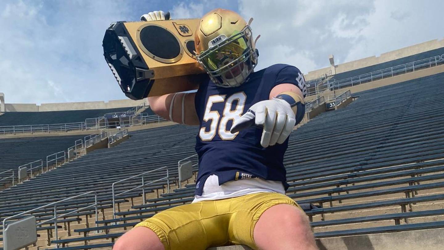 Elite Offensive Tackle Owen Strebig Finalizes Game Visit To Notre Dame ...