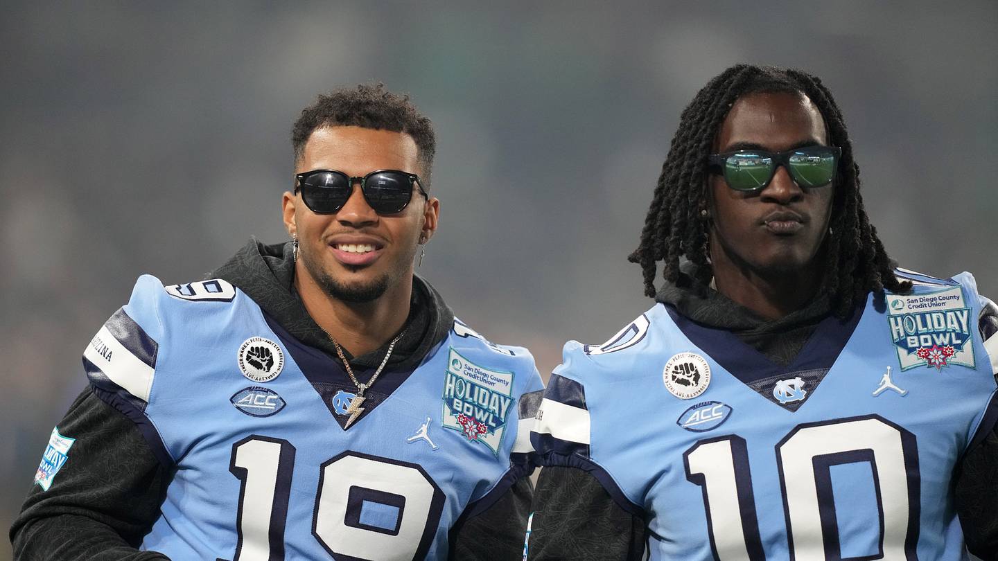 UNC defensive end enters transfer portal - Sports Illustrated North ...