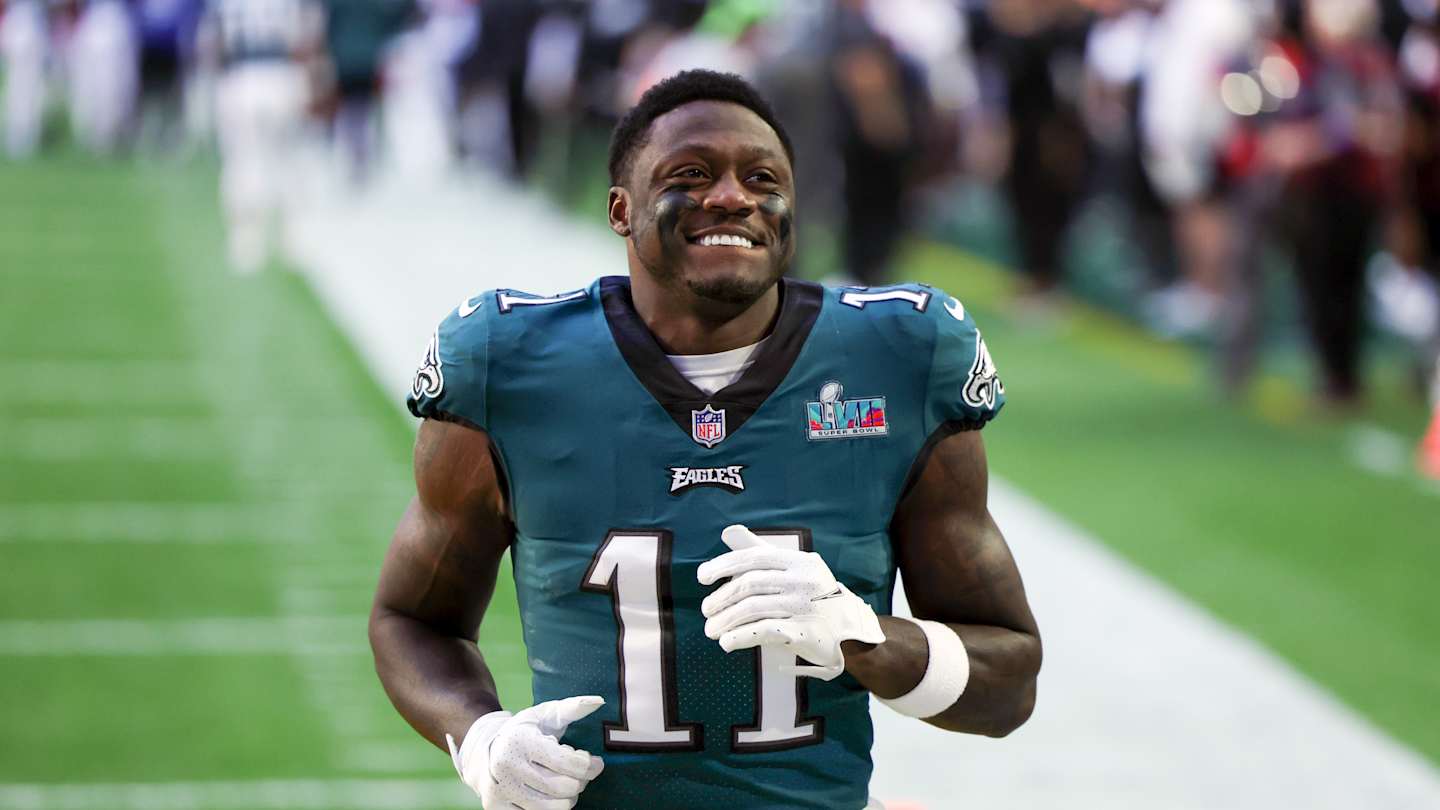 Philadelphia Eagles WR A.J. Brown: NFL's Best Route Runner on Slants ...