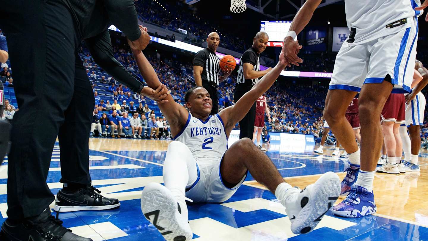 Another Way Too Early Husky Hoops Starting Lineup - Sports Illustrated ...