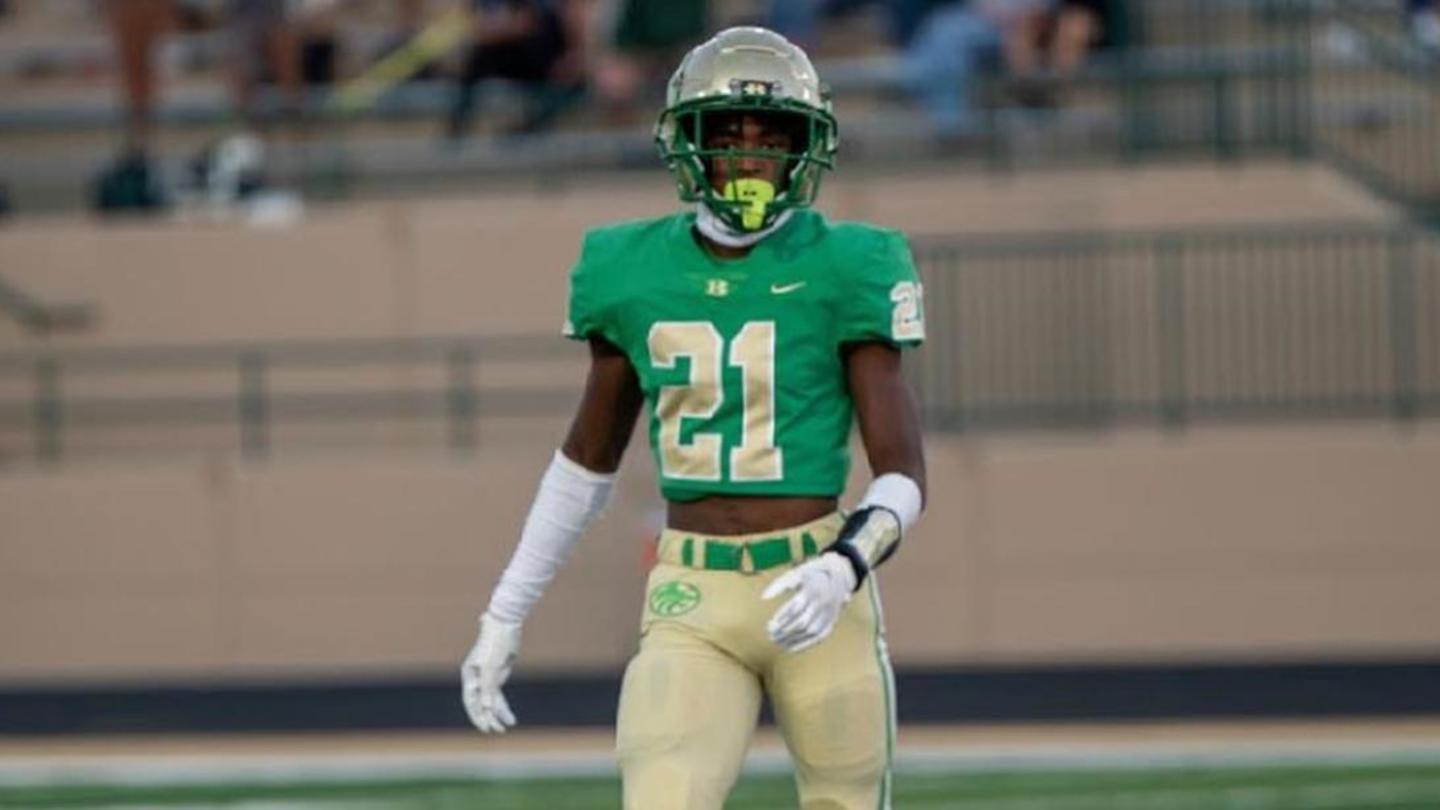Star Cornerback Devin Williams Can't Wait To Visit Notre Dame - Sports ...