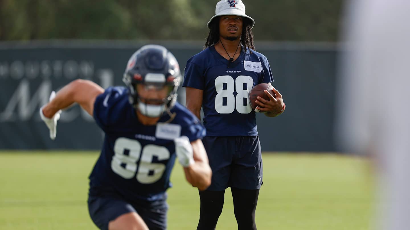 Houston Texans WR John Metchie III 'Making Progress' In Cancer Fight ...