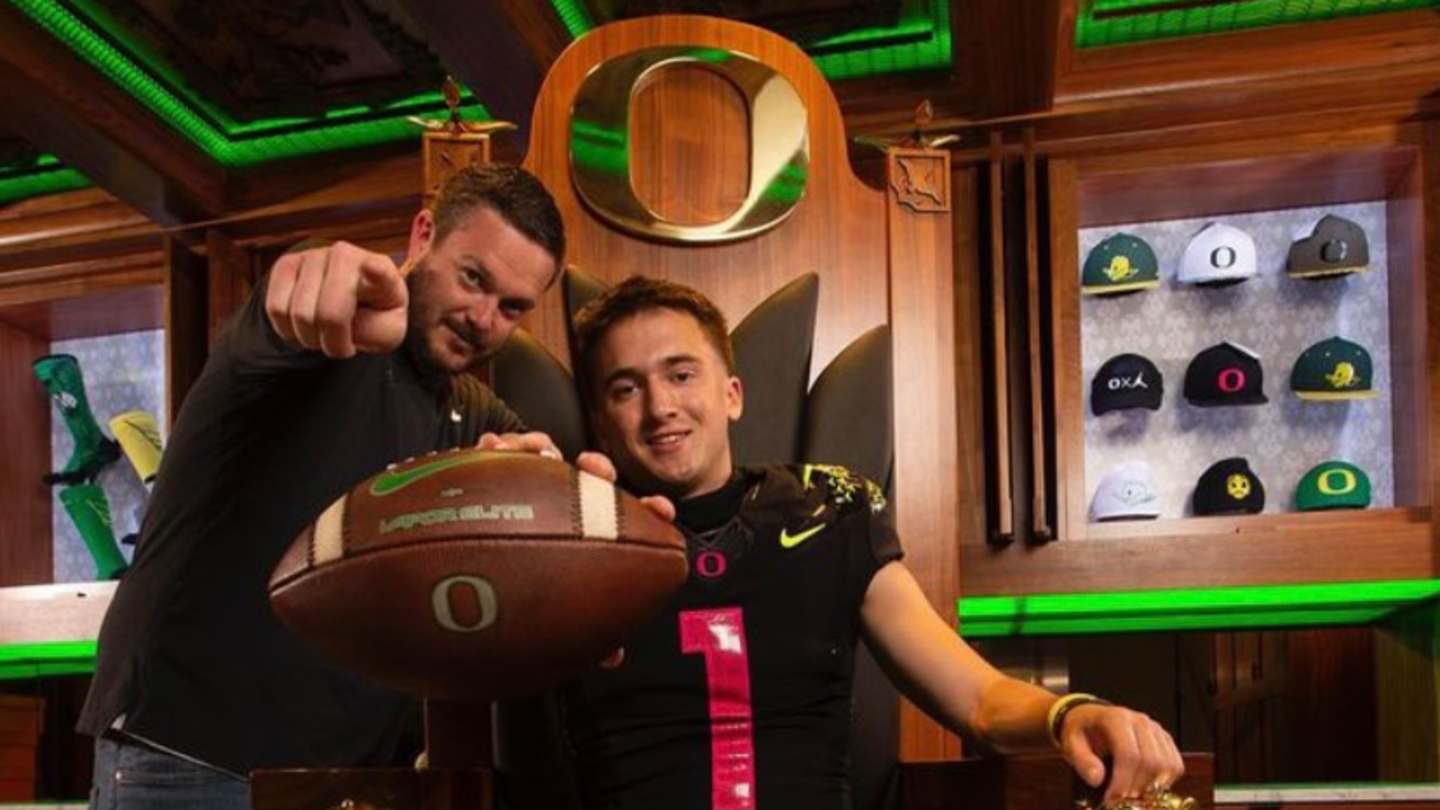 Oregon Recruiting: What Luke Moga's Commitment Means for Oregon ...
