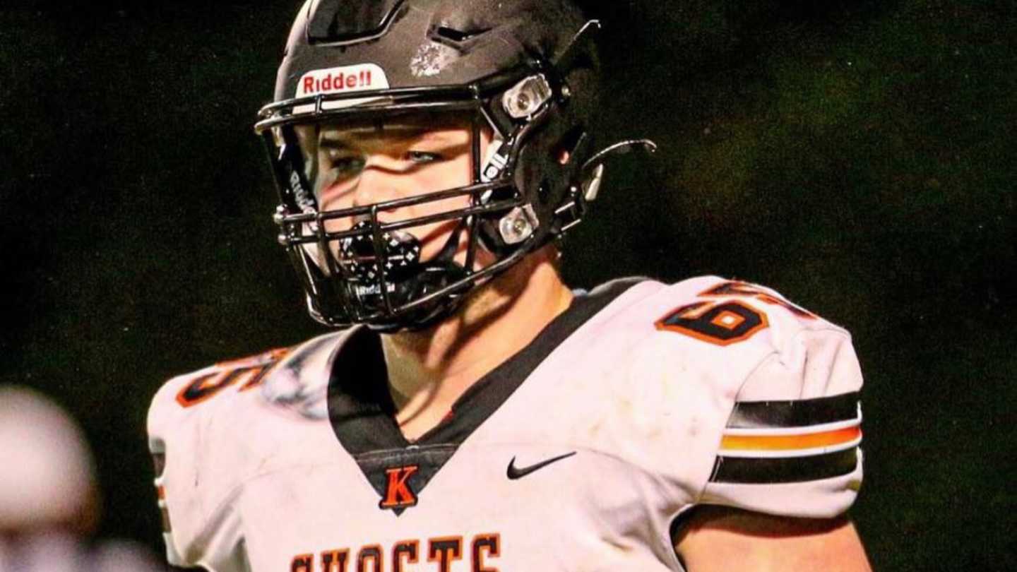 Offensive Lineman Mitch Verstegen Commits to Indiana - Sports ...