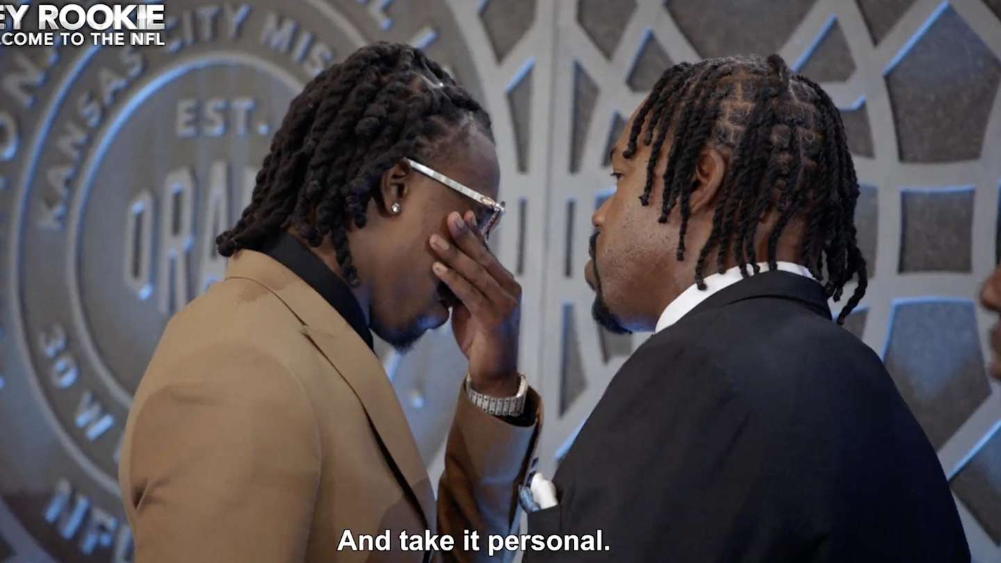 NFL Draft: Joey Porter Sr. Gave His Son a Powerful Pep Talk While He ...