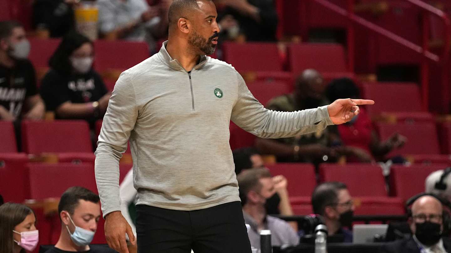 Houston Rockets Coach Ime Udoka to Add Former Teammate Tiago Splitter ...